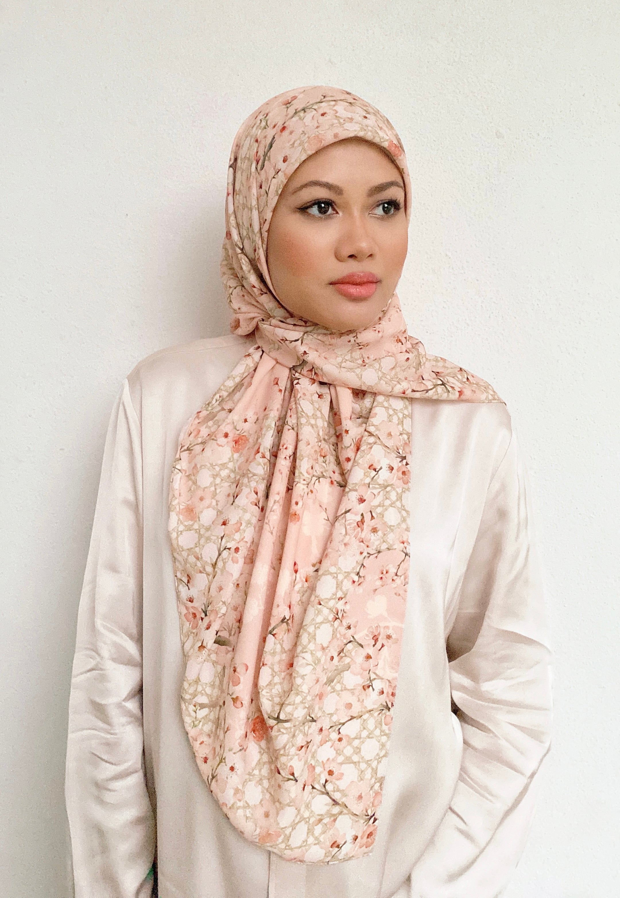 ‘Linnea’ - Peach nude Graceful Arboreal dance – PU3 Design